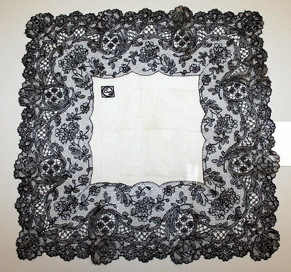 Handkerchief | French | The Metropolitan Museum of Art