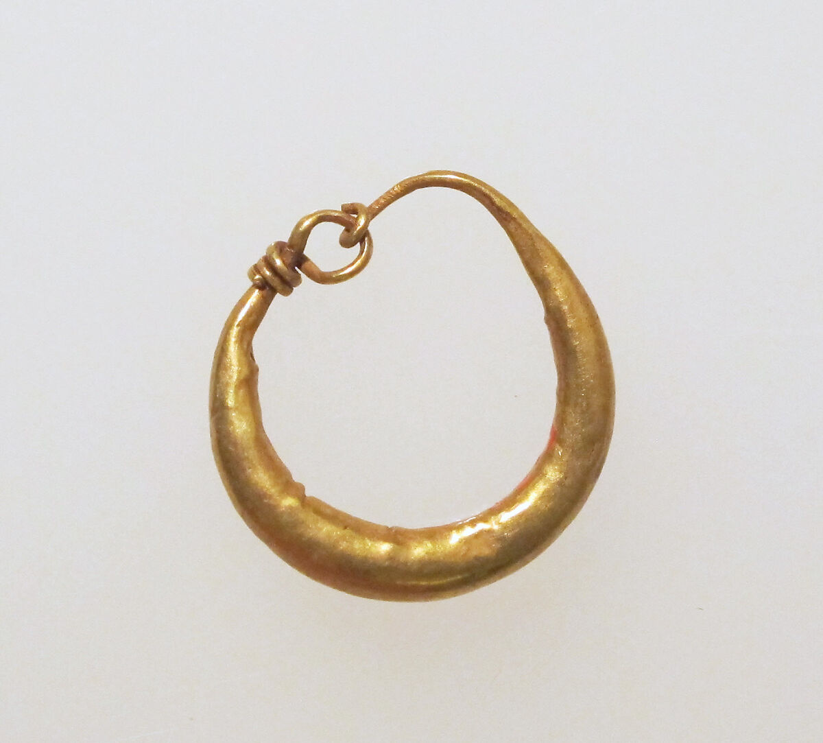 Earring-loop type, plain - The Metropolitan Museum of Art