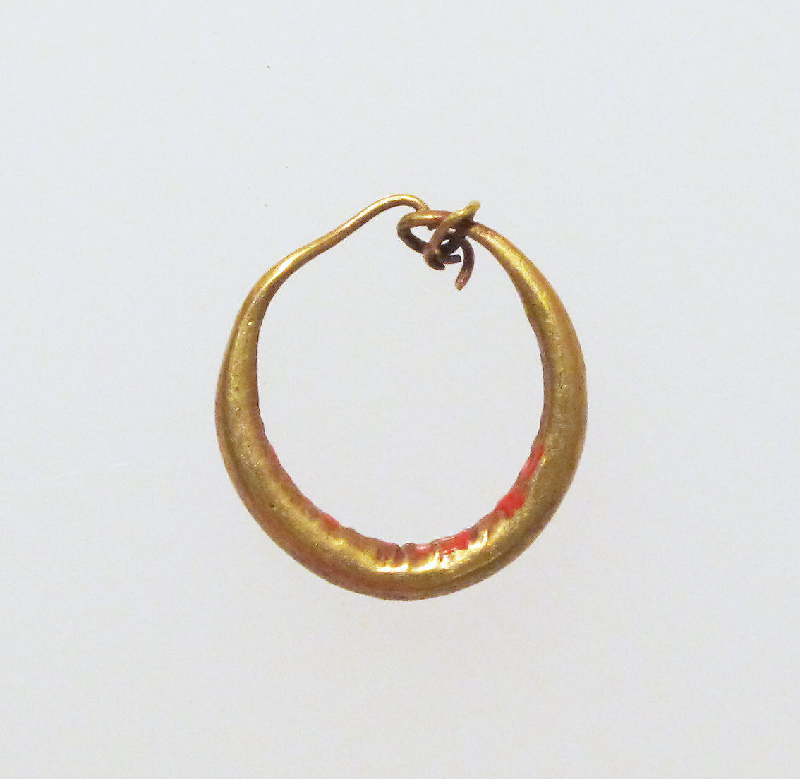 Earring-loop type, plain | The Metropolitan Museum of Art