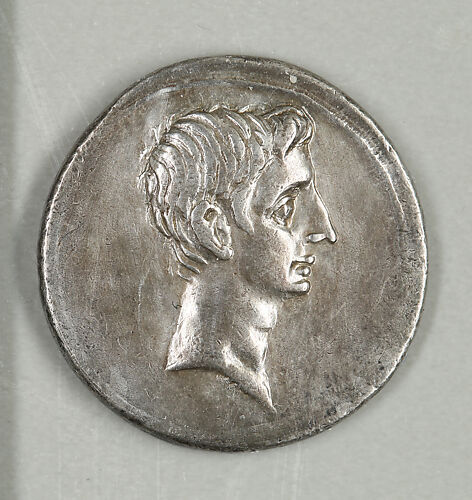Silver denarius of Octavian (Augustus) | Roman | Late Republican | The ...