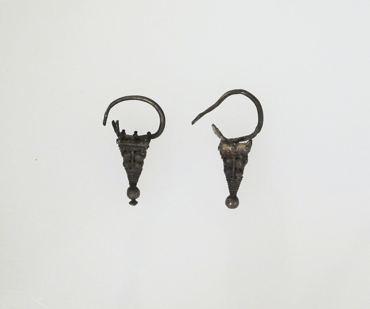 Earring - Classical - The Metropolitan Museum of Art
