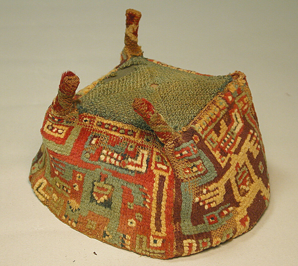 Four-Cornered Hat | Wari | The Metropolitan Museum of Art