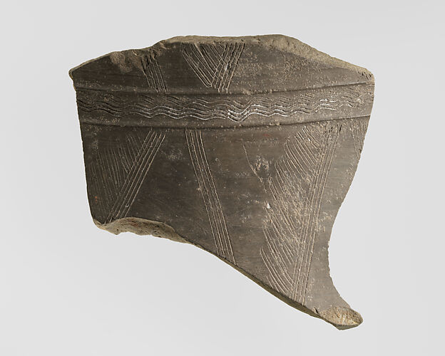 Base sherd | Iran | Chalcolithic–Early Bronze Age | The Metropolitan ...