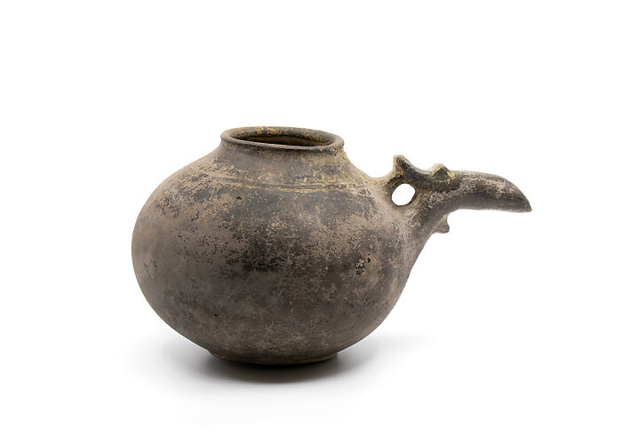 Spouted pitcher | Iran | Iron Age II, Hasanlu Period IV | The ...