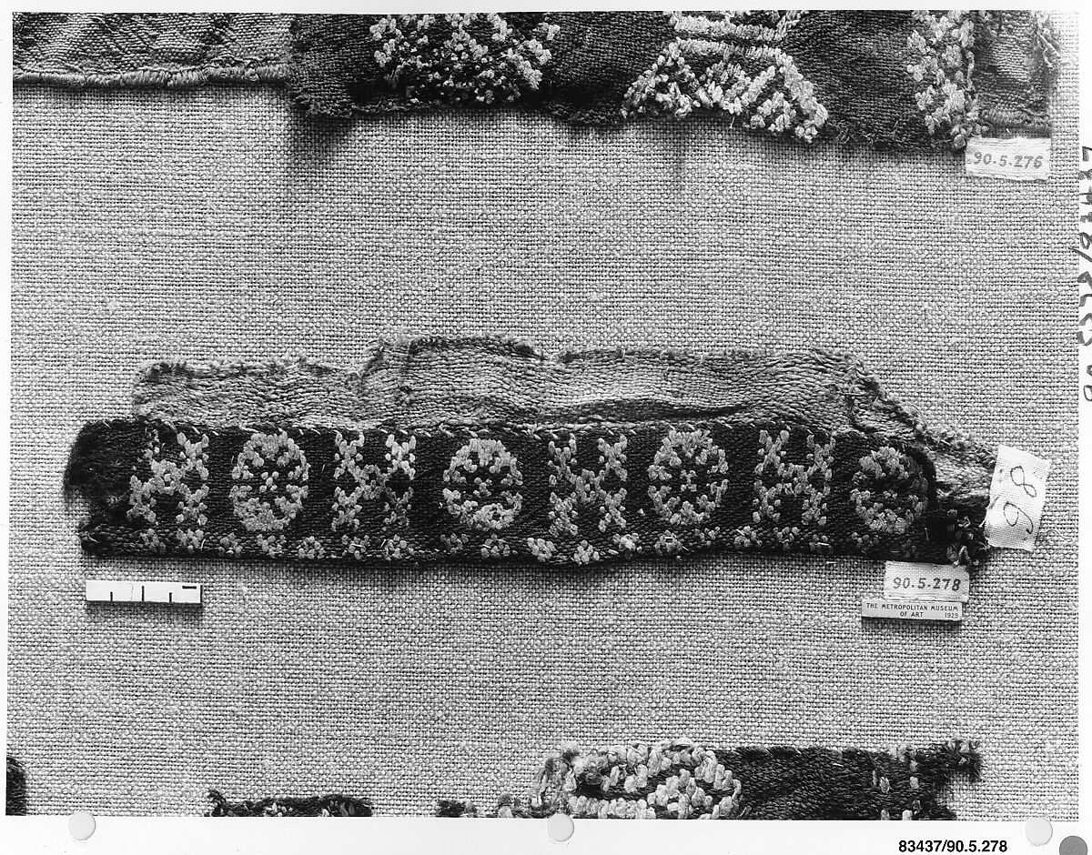 Textile Fragment - The Metropolitan Museum of Art