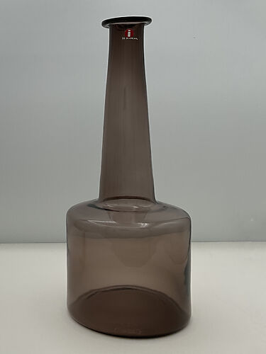 Timo Sarpaneva | "Lansetti II" (Lancet II) Vase | The Metropolitan ...