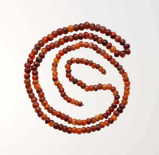 Bead | Middle Kingdom | The Metropolitan Museum of Art